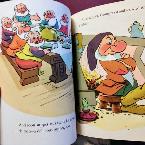 little golden | Toys | Vintage 952 Little Golden Walt Disneys 7 Dwarfs ...